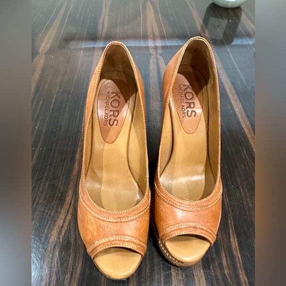 KORS Michael Kors | Shoes | Michael Kors Shoes | Poshmark
